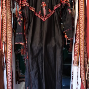 Rare Bedouin/palestinian/middle Eastern Handmade Black Embroidered Robe ...