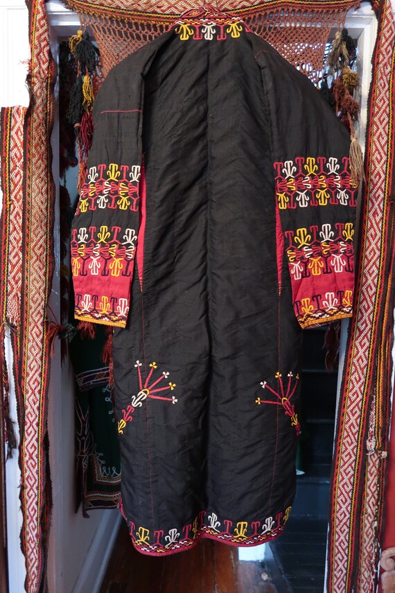 Antique Traditional Turkmen Tekke Embroidered Chapan/… - Gem