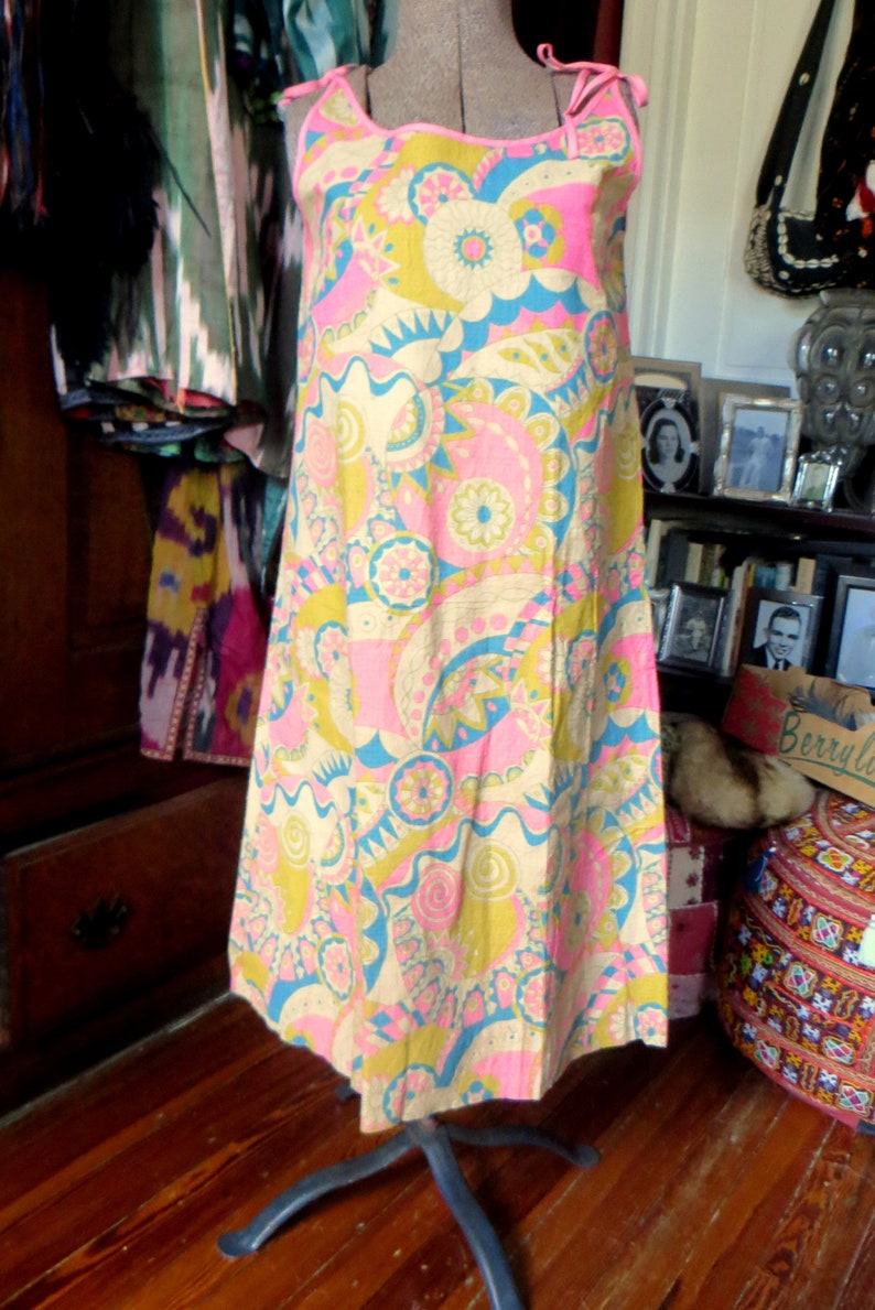 Rare Original 60s Paper Dress in Bright Summer Florals, Waste Paper ...