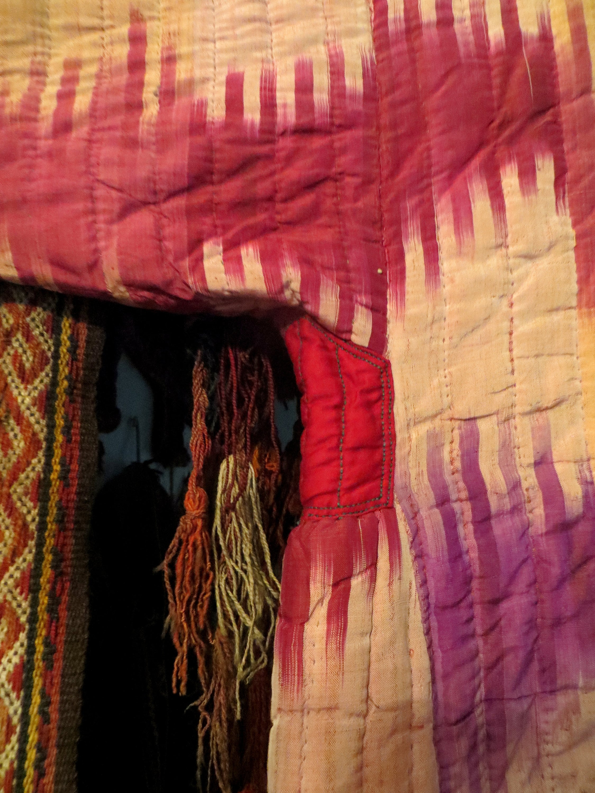 Amazing Antique Silk Uzbek Padded/quilted Ikat Robe/chapan/coat With ...
