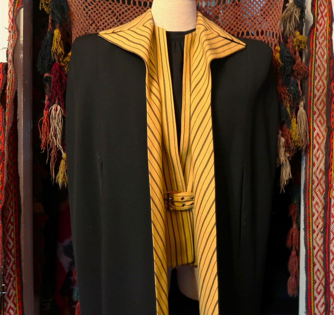 Rare Outrageous MCM 40s/50s Black and Yellow Chevron Striped Belted ...