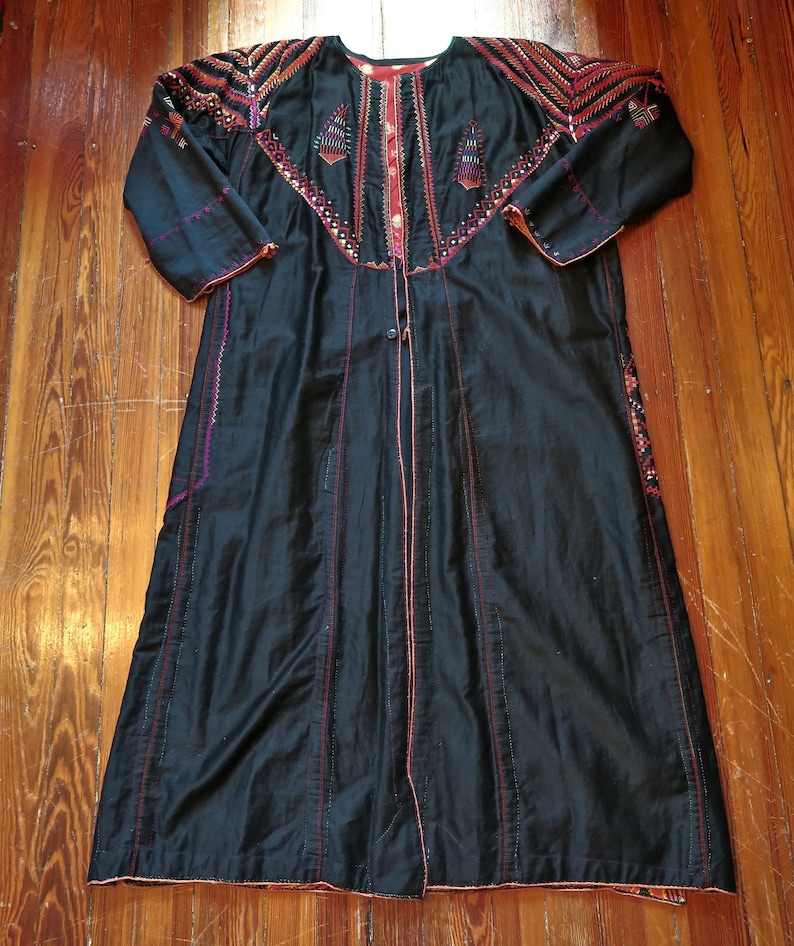 Rare Bedouin/palestinian/middle Eastern Handmade Black Embroidered Robe ...