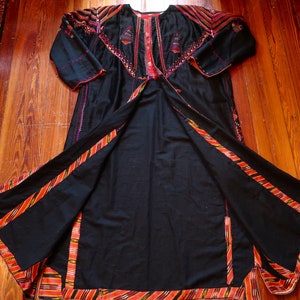 Rare Bedouin/palestinian/middle Eastern Handmade Black Embroidered Robe ...