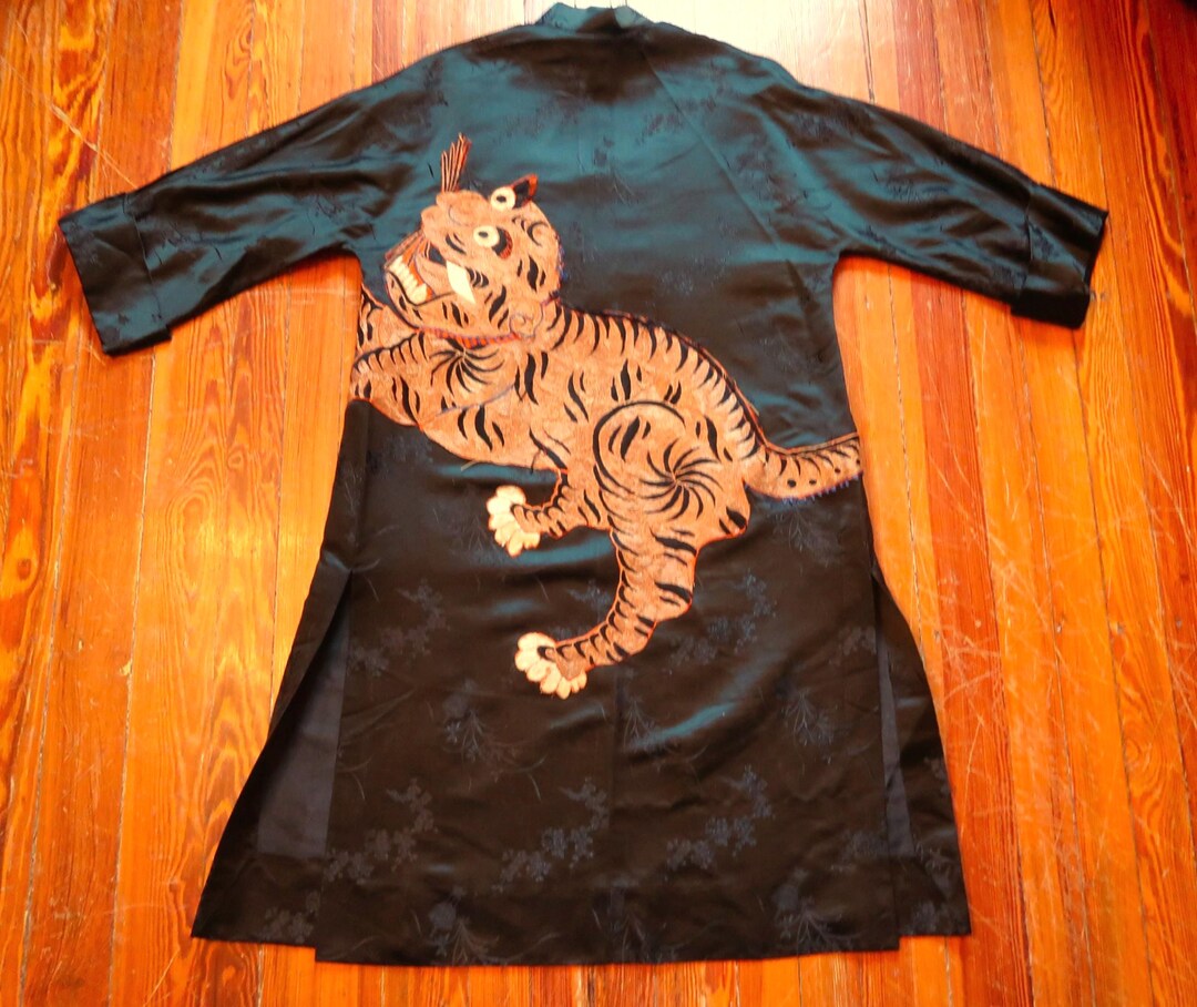 OOAK 19th Century Couched Gold Bullion Embroidered Tiger Wrapped Around ...
