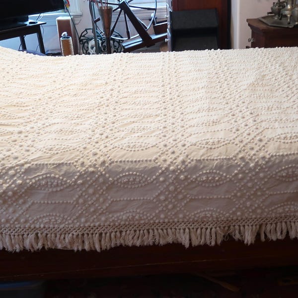 White Chenille Bedspread - Etsy