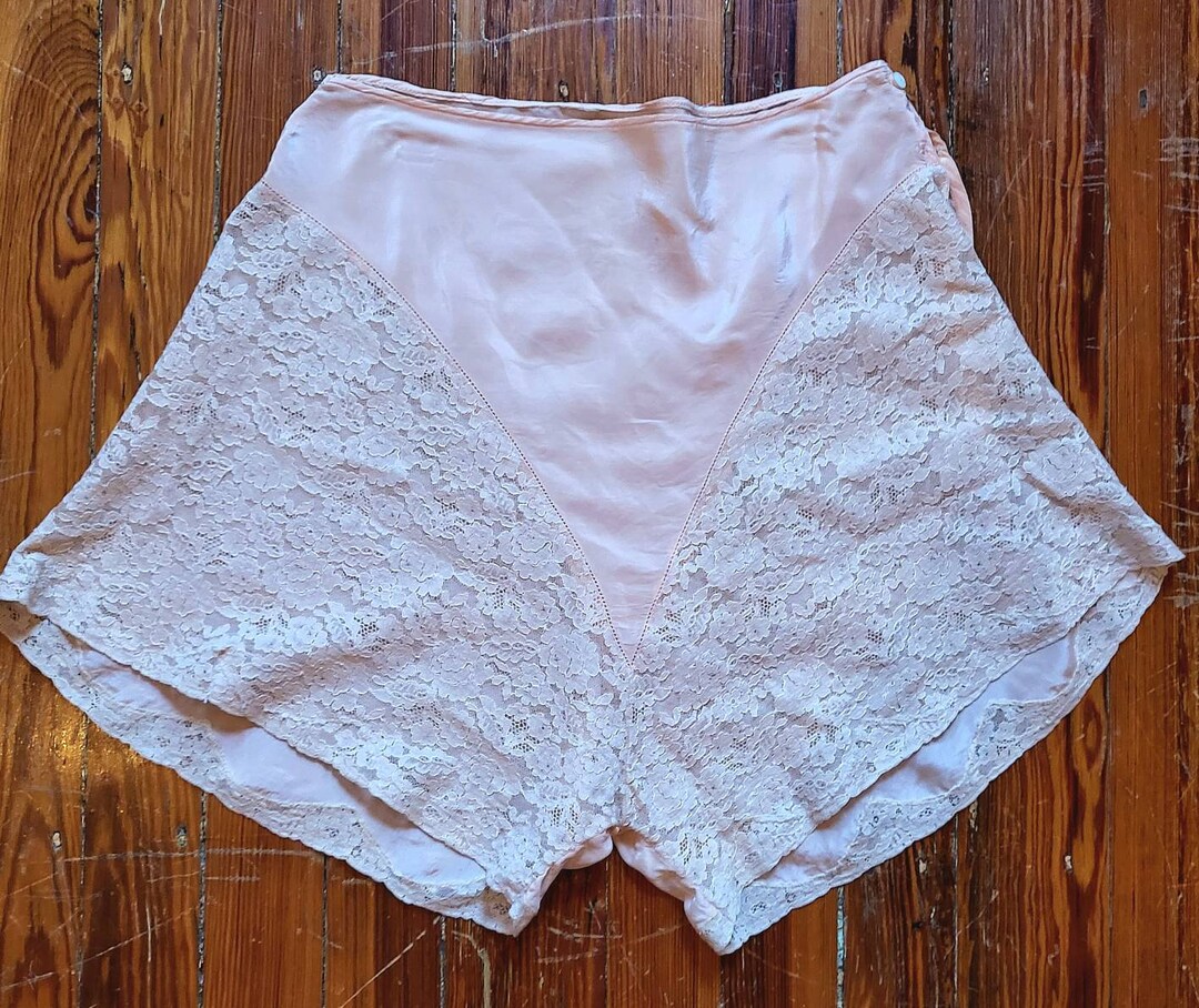Gorgeous 20s Pink Silk Tap Pants With Extensive Ecru Lace Tap Pants ...