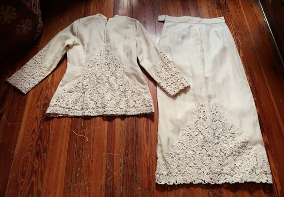 Unusual 1950s Filipino Beautiful Ivory Lace Wedding O… - Gem