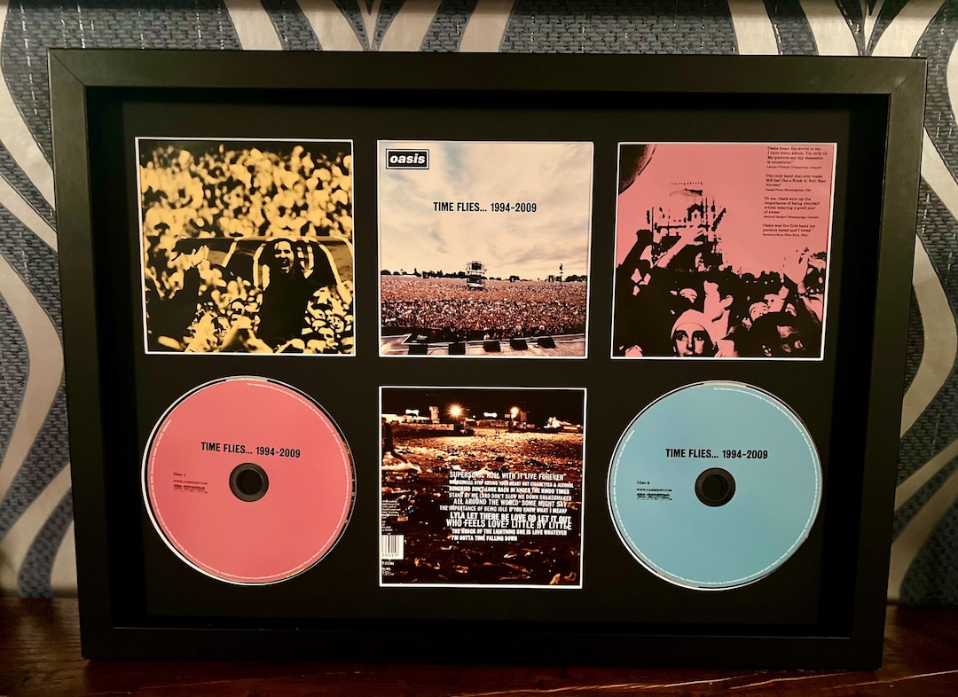 Oasis | the Masterplan | Retro Mounted CD Wall Display | Frame Not ...