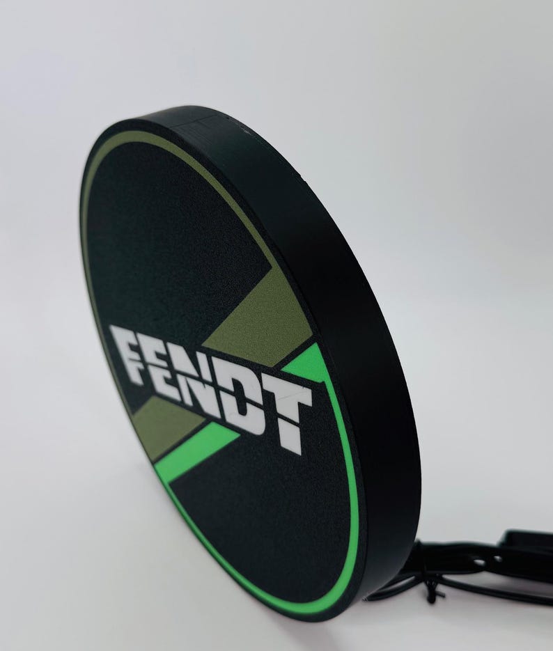 Fendt Inspired LED Lightbox – 3D Printed Tractor Logo Lamp, Farmhouse ...