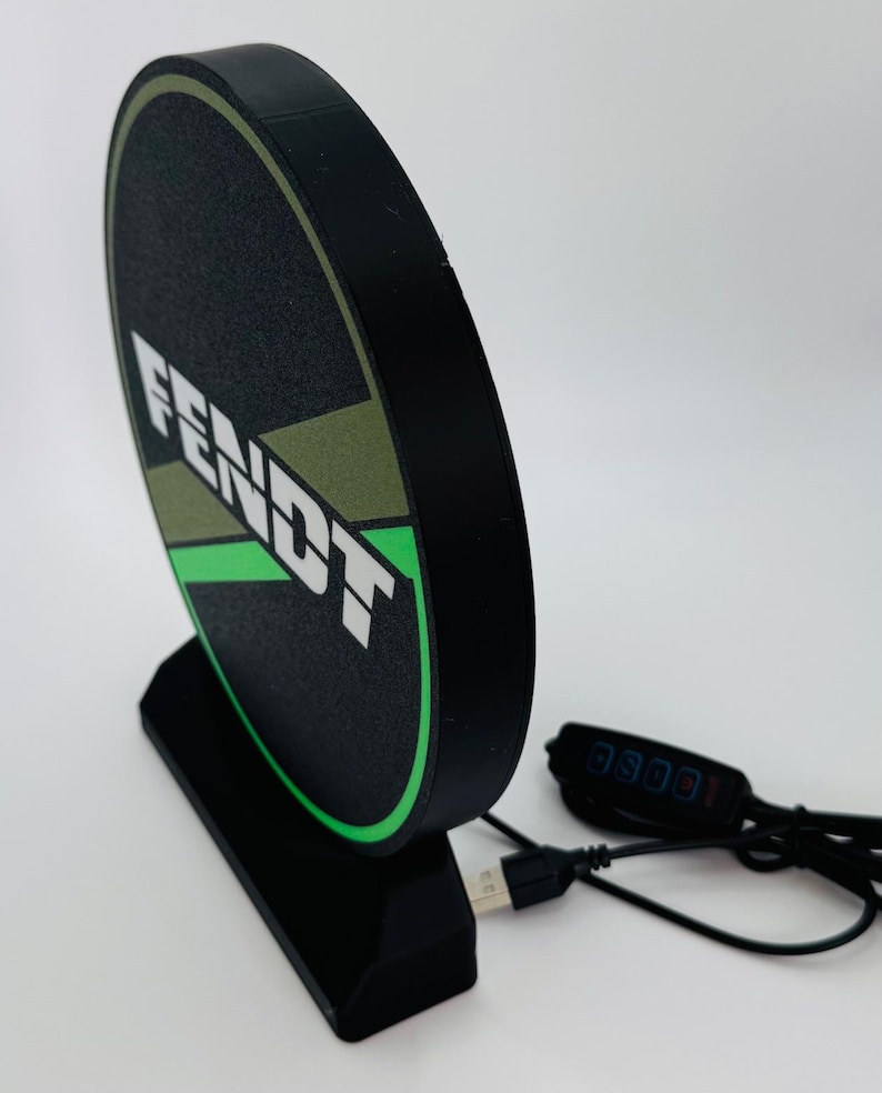 Fendt Inspired LED Lightbox – 3D Printed Tractor Logo Lamp, Farmhouse ...