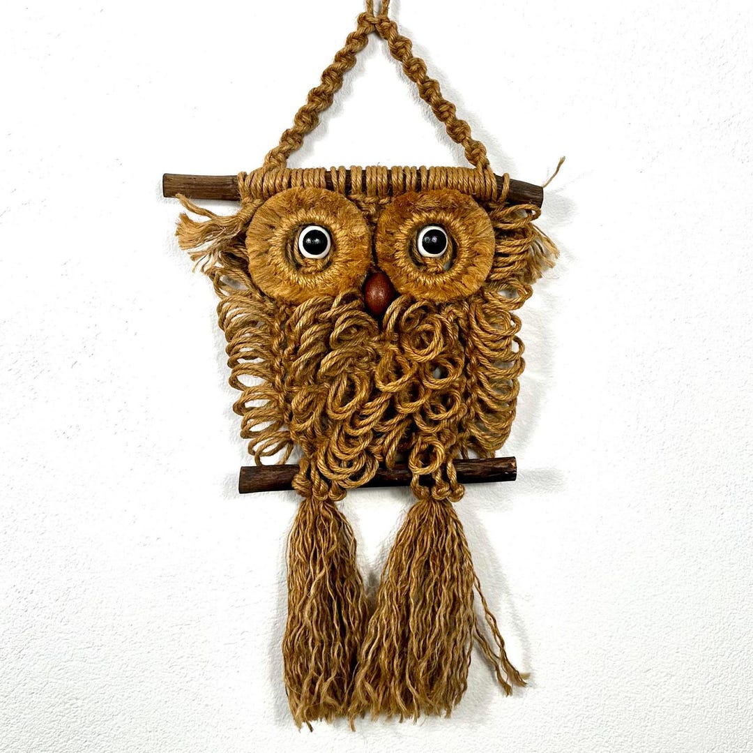 Large Vintage Macrame Owl Wall Hanging – 1970s Boho Retro Jute Decor - Etsy
