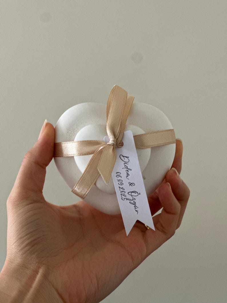 Personalized Luxery Heart Concrete Soy Wax Candle Wedding Favor With ...