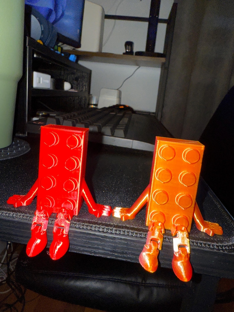 Articulated Brick Buddy - 3D Printed Poseable Desk Companion - Etsy