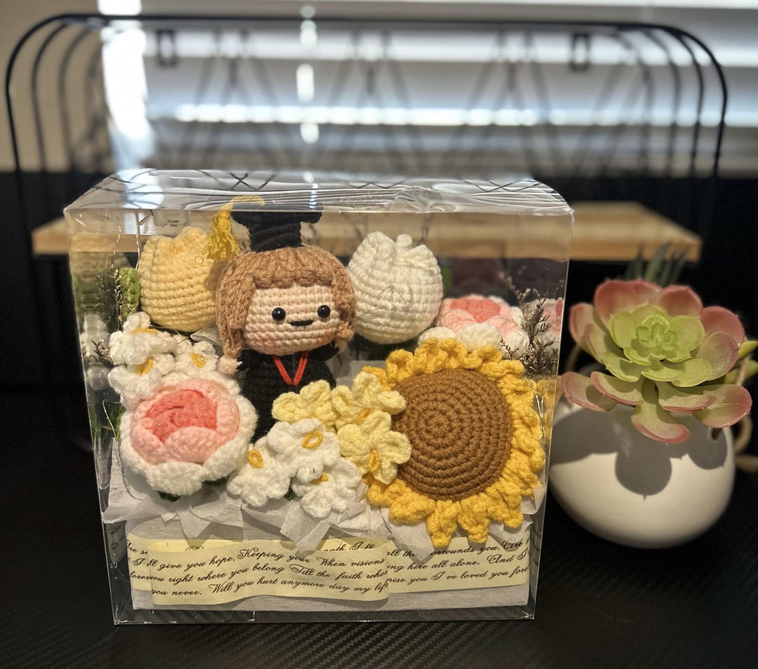 Crochet Graduation Flower Box With LED Light - Handmade Amigurumi Doll ...