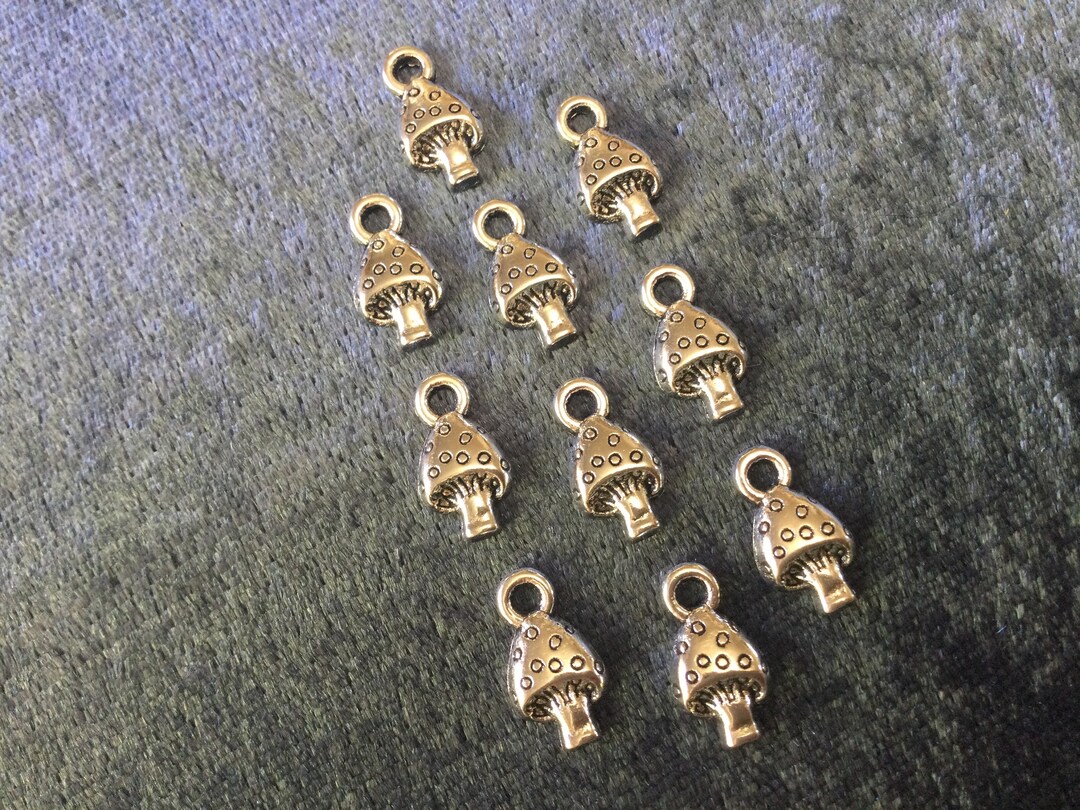 10 or 20 Pk Tiny Mushroom Charms/pendants, Shroom Fungus Fungi Garden ...