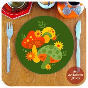 70s Mushrooms Placemats, Set of 6 - 1970s Style Round Place Mats ...