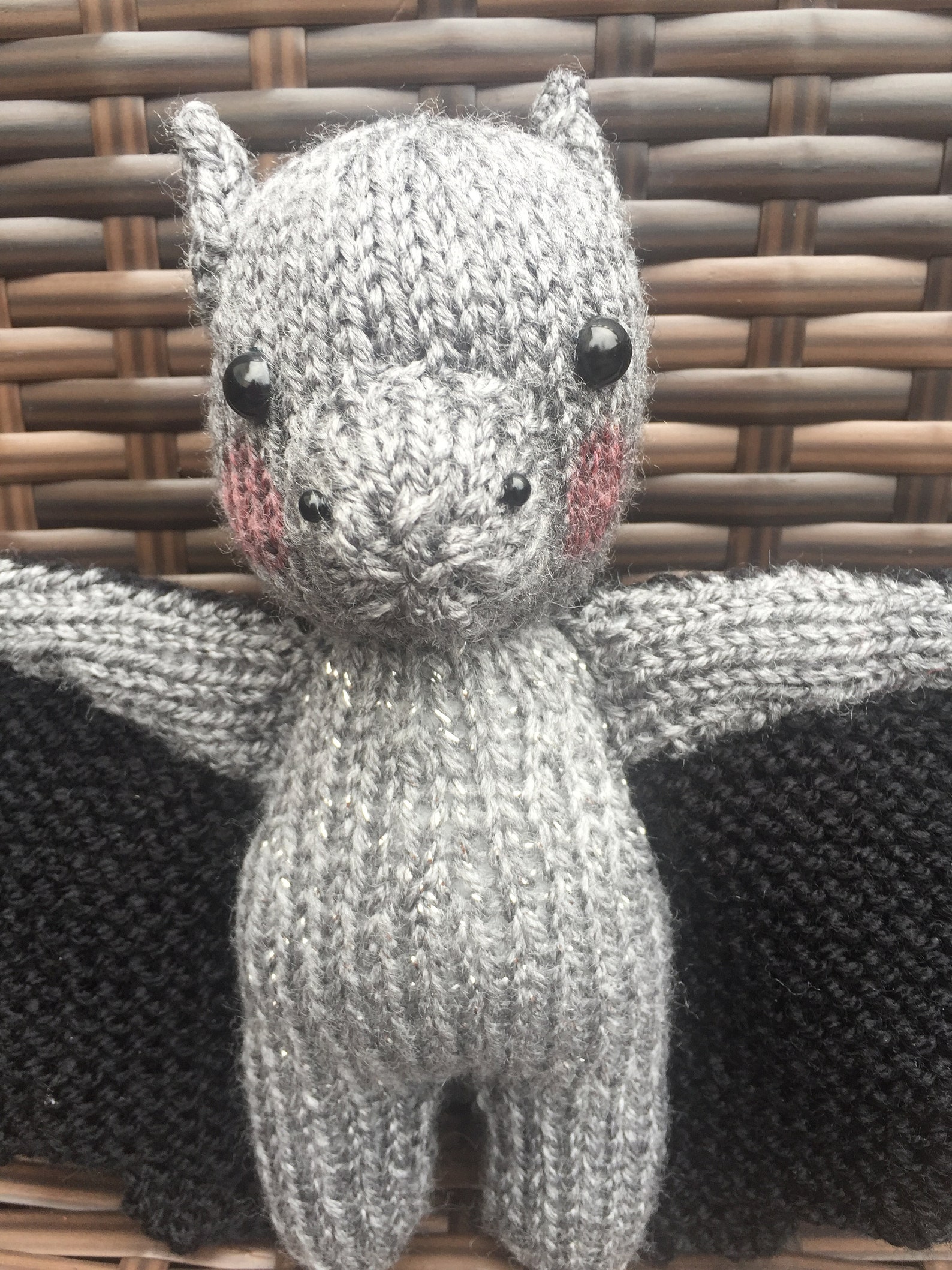 Bat Knitting Pattern: Easy Knit Toy (PDF Pattern) - Etsy UK