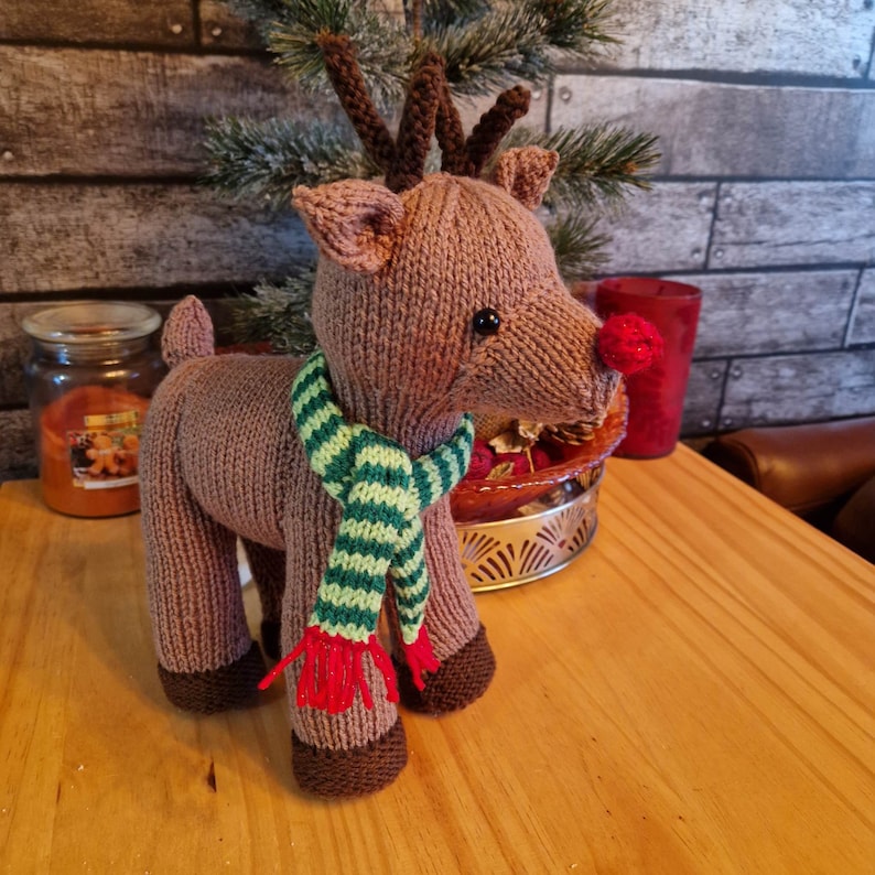 Large Cuddly Reindeer Knitting Pattern – Easy Flat Knit Soft Toy – DIY ...