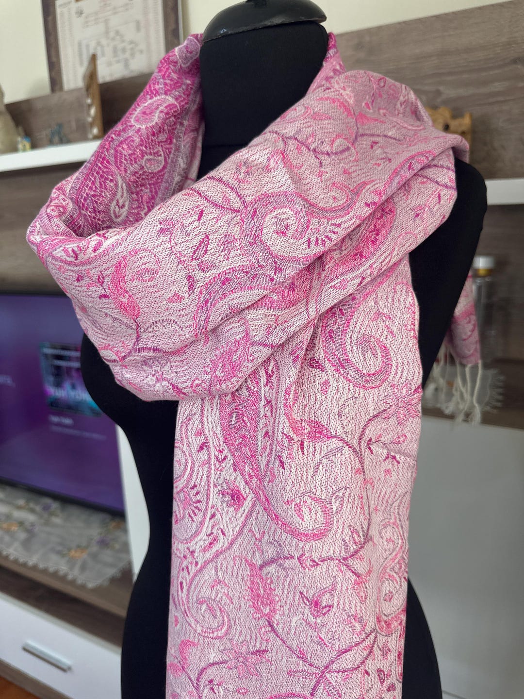 Pink and White Turkish Motif Colorful Pashmina Shawl – Elegant Floral ...