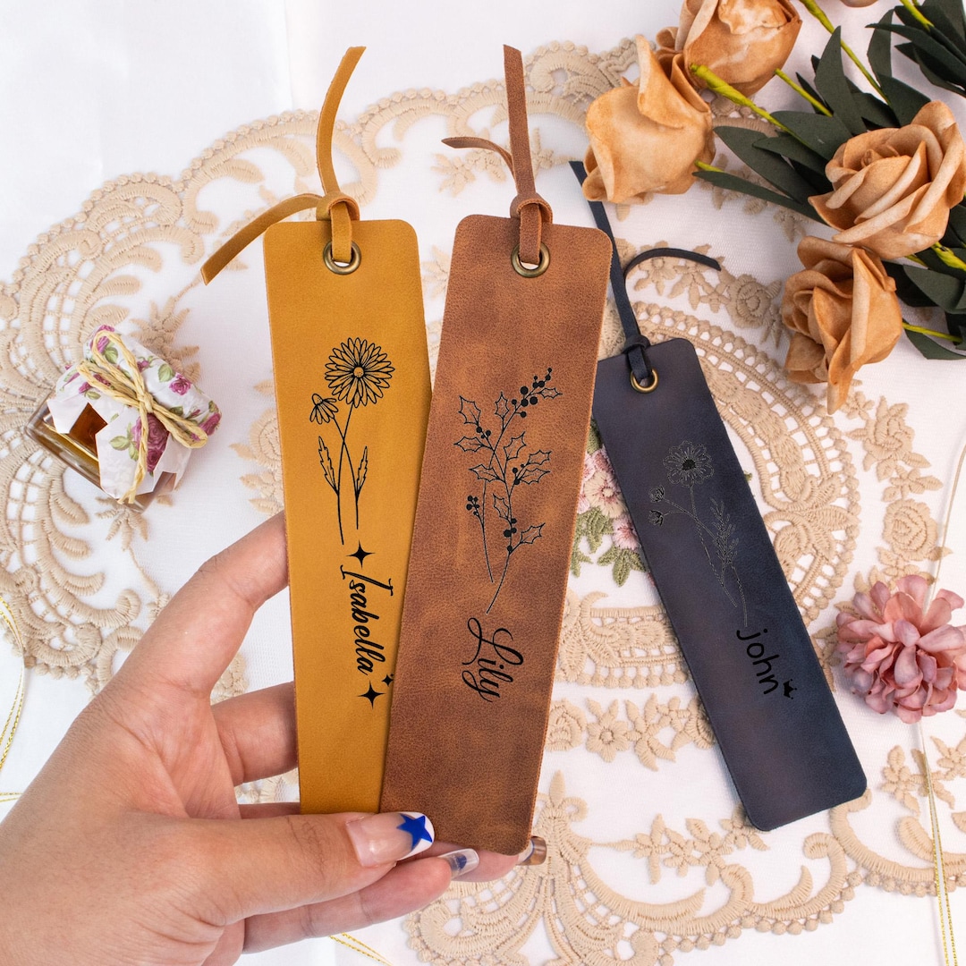 Personalized Leather Bookmark – Custom Reader Gift - Etsy