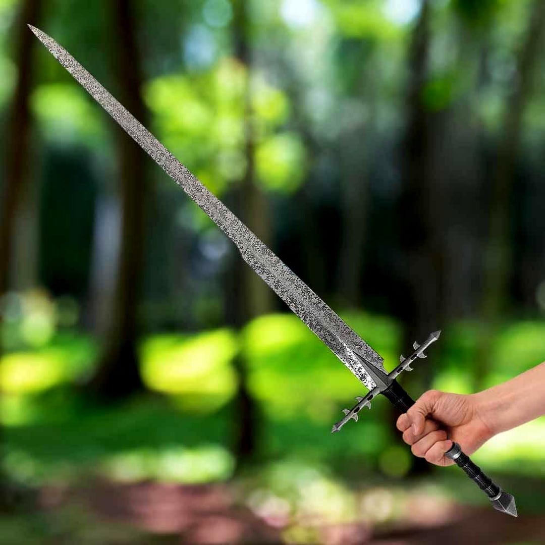Custom Handmade Nazgul Sword | Damascus Steel Two-handed Sword | Viking ...