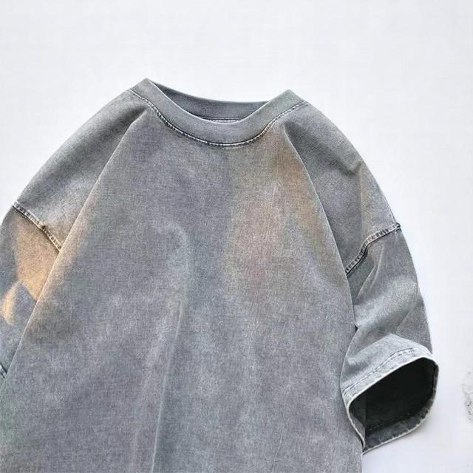 Premium Oversized Acid Washed Y2K T-shirt for Men – Vintage Loose Fit ...