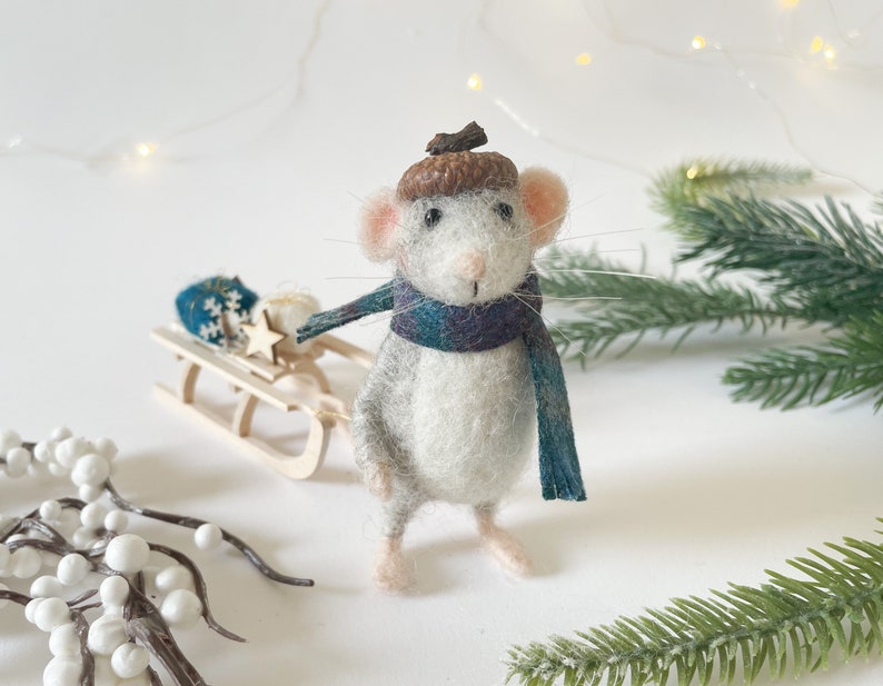 Needle Felted Mouse With Wooden Sleigh Needle Felted Mouse - Etsy UK