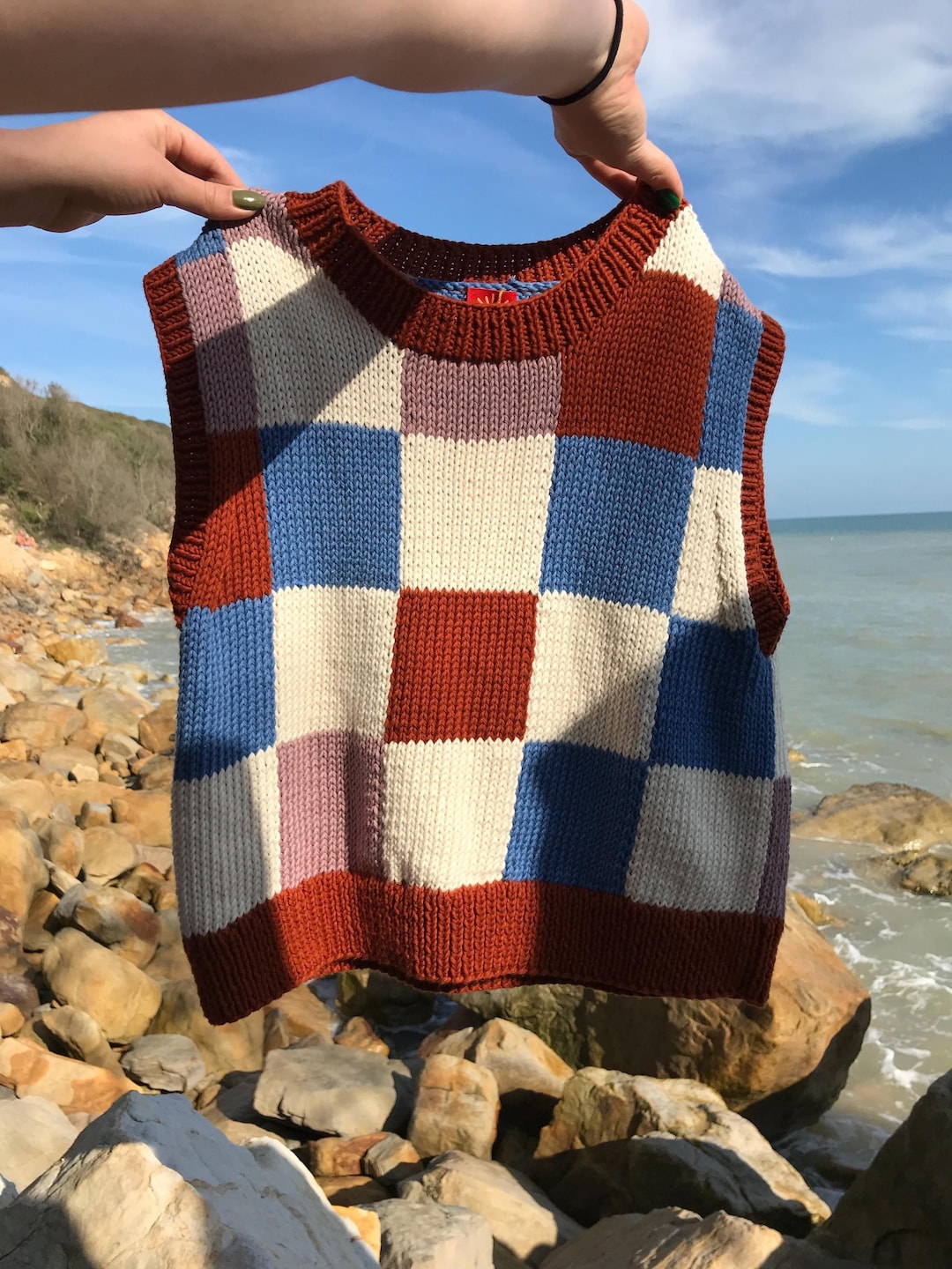 Knitting Pattern - Awyr Vest Checkered - HAF Studio - Etsy