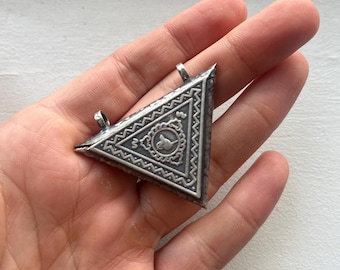 Triangle Taweez Locket - 925 Sterling Silver Pendant - Prayer Box ...