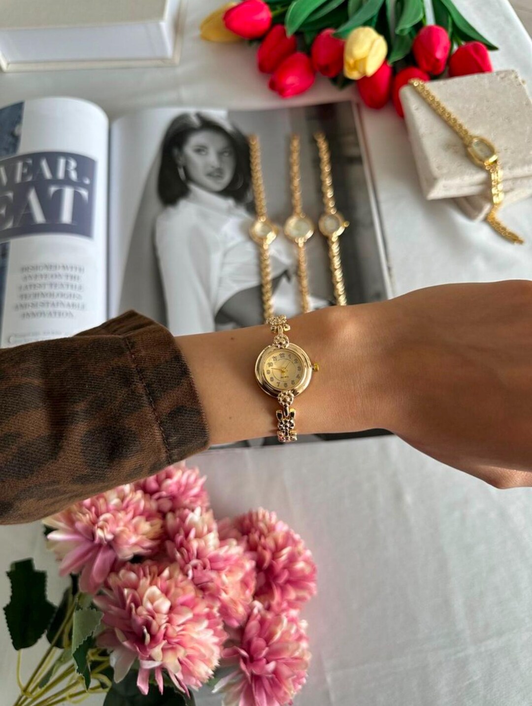 Vintage Style Gold Watch – Everyday Watch – Elegant and Feminine Women ...