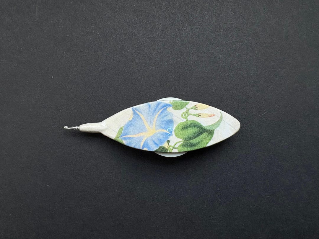 Morning Glory - Tatting Shuttle With Two Bobbins - Etsy