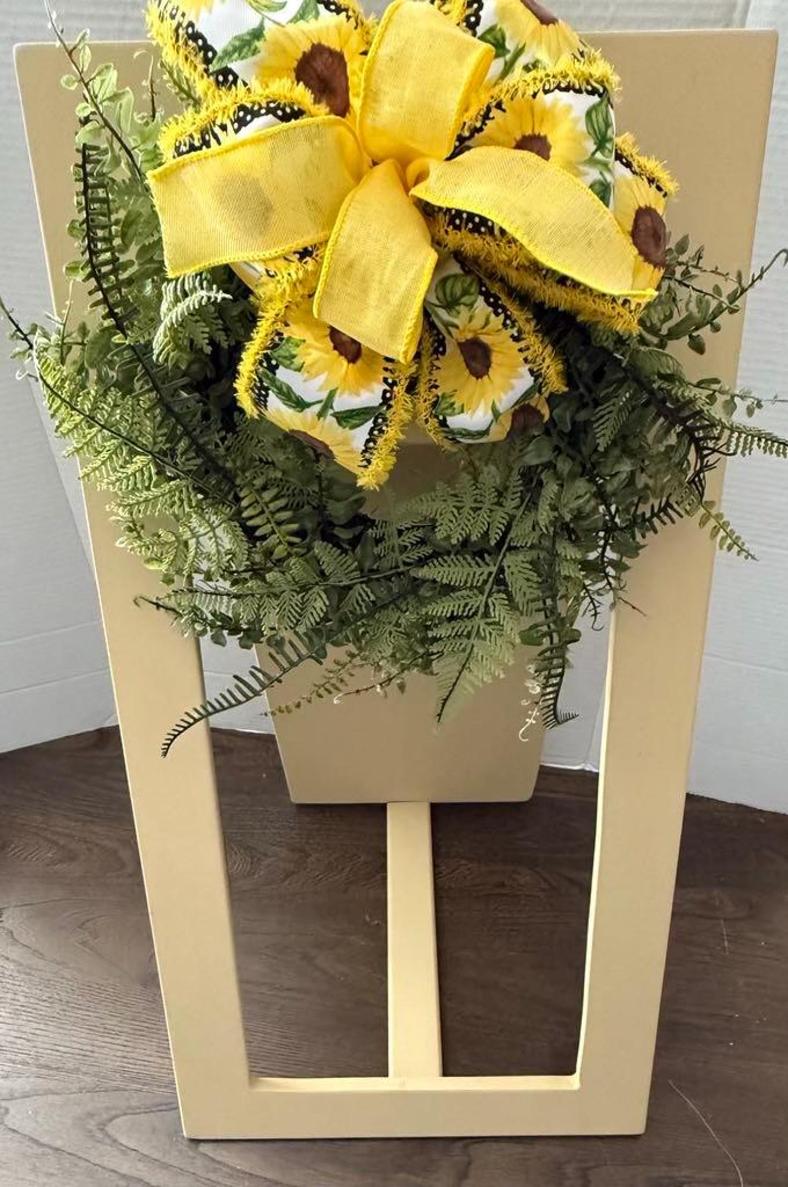 Sturdy Handmade Wreath Stand Made of Quality Mdf—perfect for Crafting ...