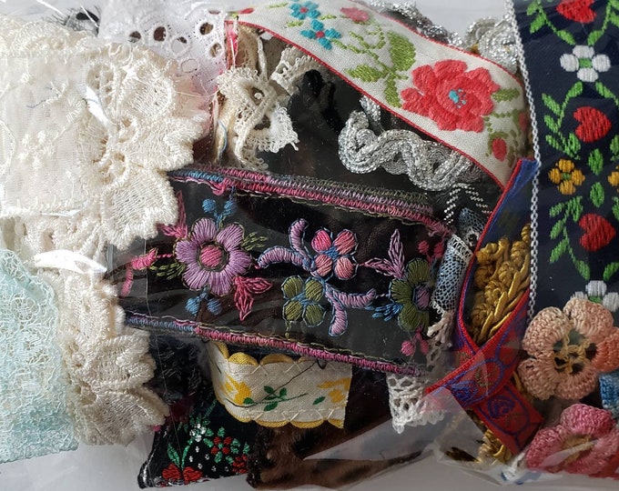 Vintage Trims Lace Scraps/remnants Crafting Junk Journals Planners ...