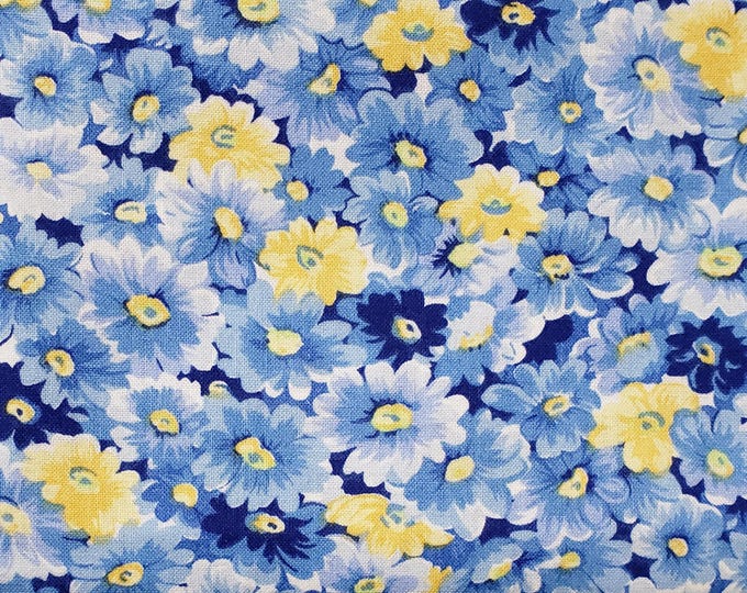 Blue and Yellow Floral Fabric Remnant 15x34 Daisies Flowers Quilting ...