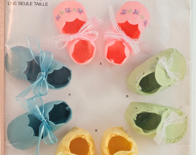 Easy Felt Baby Booties Pattern One Size 2 Styles It's so Easy ...
