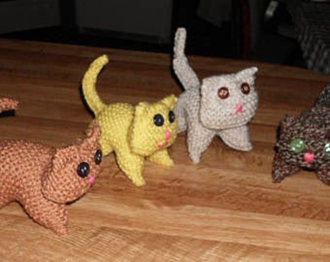 PATTERN Flat Knit Cat Pattern Make A Cute Litter of Kitties in No Time ...