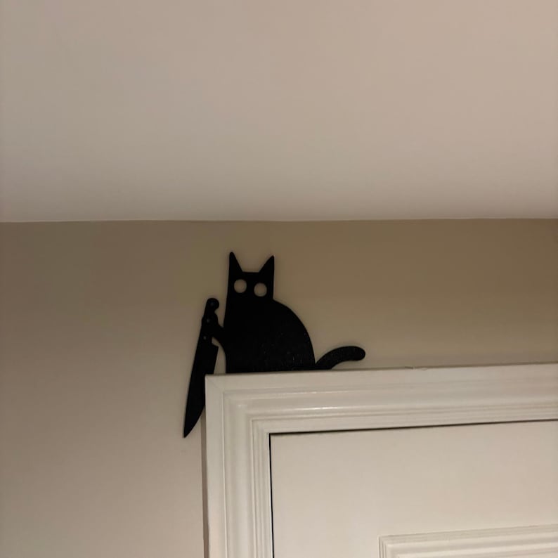 Funny Cat With Knife for Door Frame | Halloween Themed House Decor ...