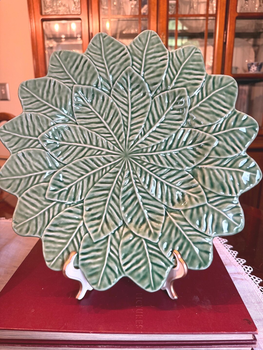 13" Bordallo Pinheiro Lemon Leaf Green Charger/dinner Plate - Etsy
