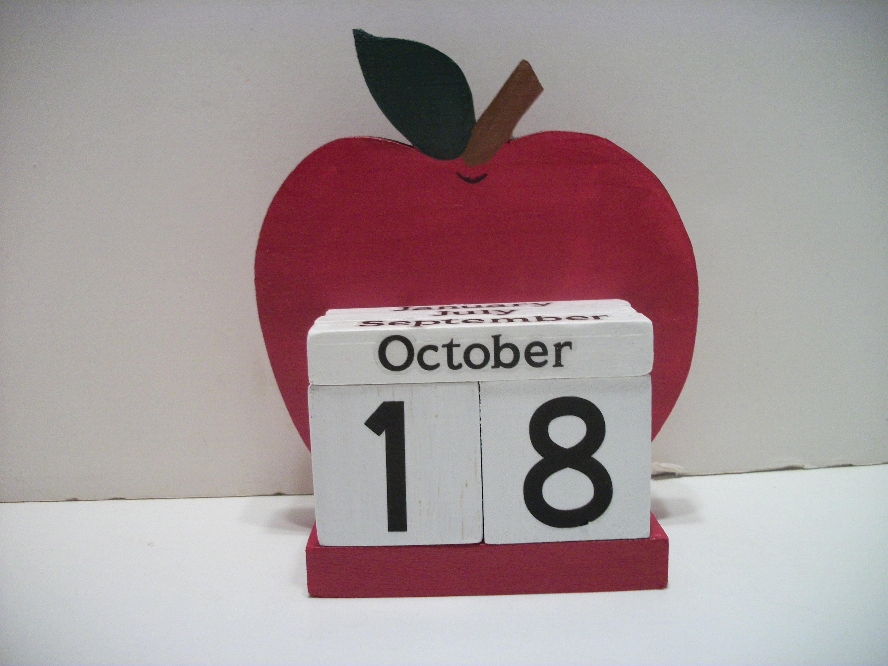 Apple Calendar Perpetual Wood Block Red Apple Decor Teacher Gift - Etsy