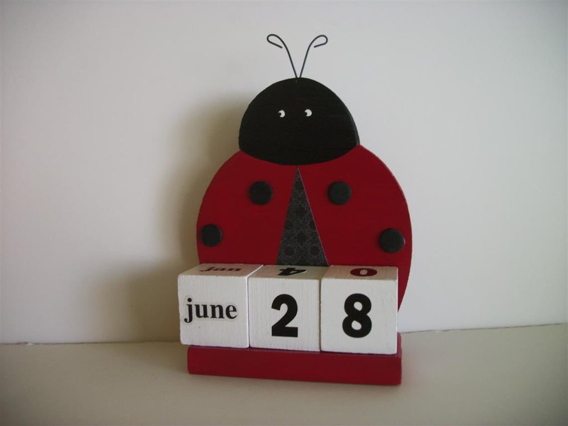 Ladybug Calendar Perpetual Wood Block Red Ladybug Decor - Etsy