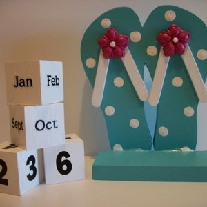 Flip Flops Calendar Perpetual Wood Block Flip Flops Shoe Blue Pink ...
