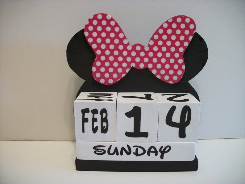 Minnie Mouse Inspired Perpetual Calendar, Wood Block Theme Decor - Etsy