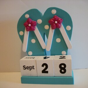 Flip Flops Calendar Perpetual Wood Block Flip Flops Shoe Blue Pink ...