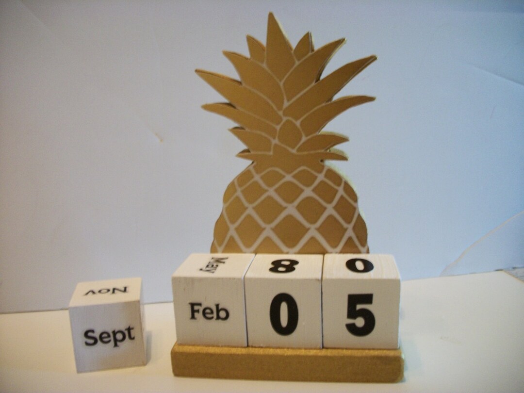 Pineapple Calendar Perpetual Wood Block Gold Pineapple Themed Calendar ...