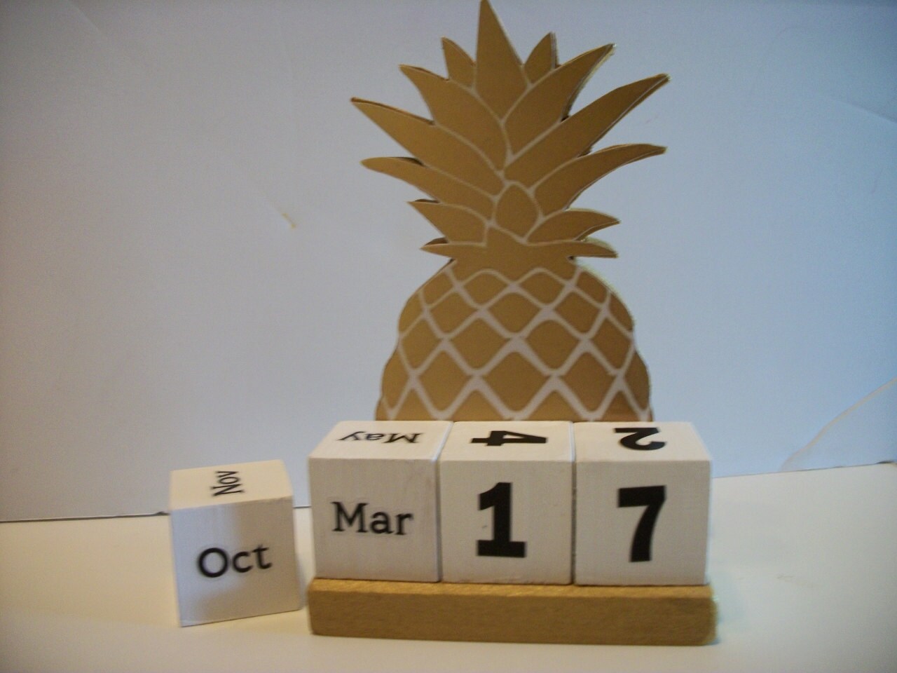 Pineapple Calendar Perpetual Wood Block Gold Pineapple Themed - Etsy
