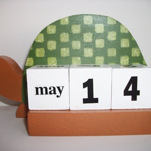 Turtle Calendar Perpetual Wood Block Green Turtle Decor - Etsy