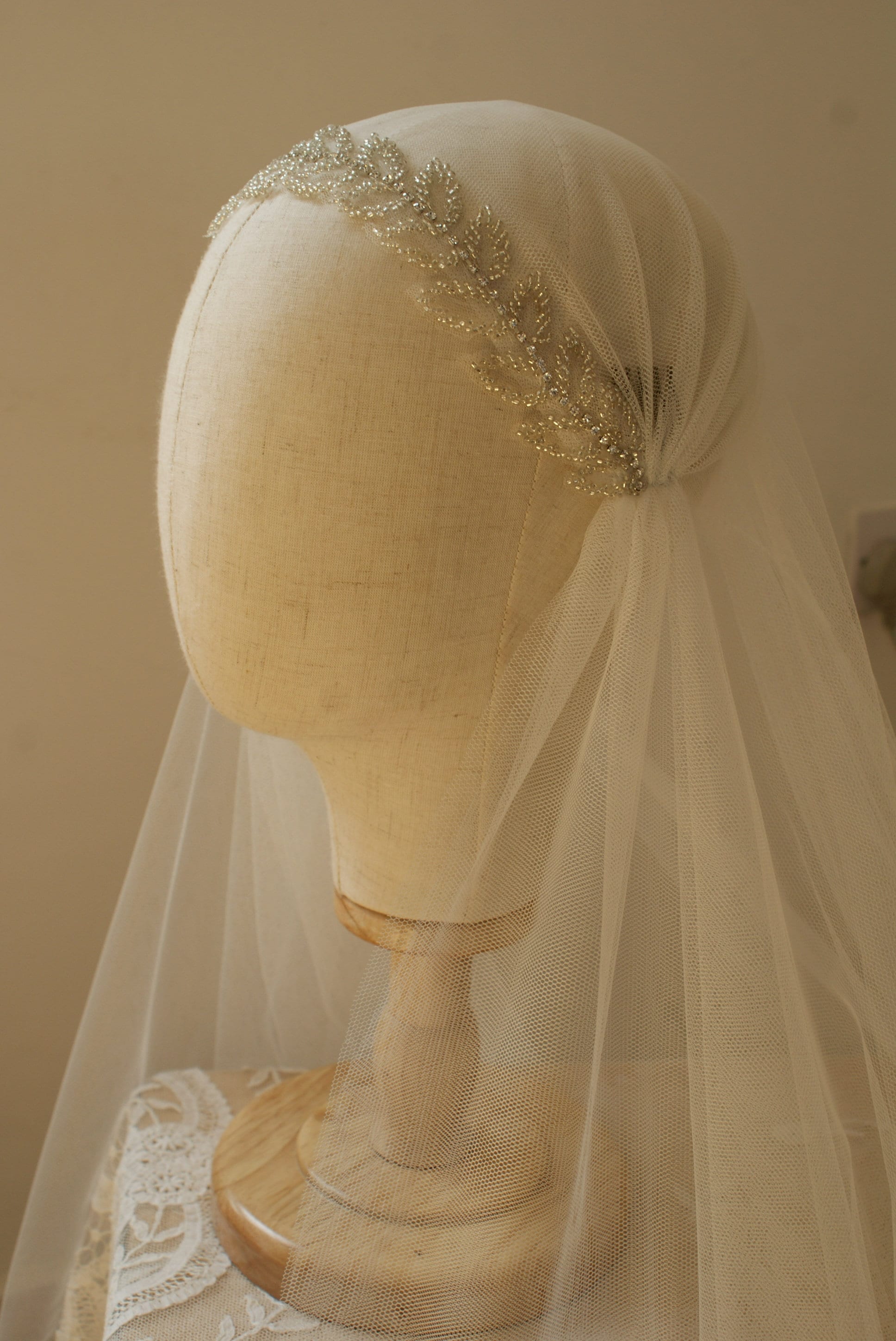 Stylish Juliet Cap Veil in Champagne or Ivory Tulle Vintage | Etsy