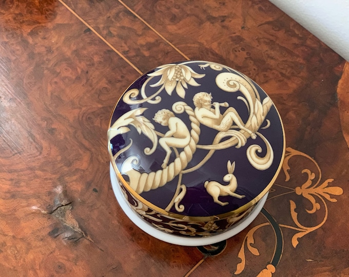 Wedgwood Cornucopia Bone China Round Box - Etsy