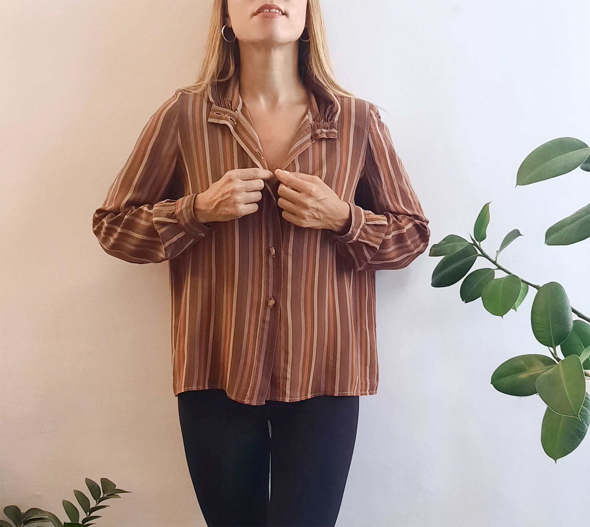Vintage Striped Blouse // Vintage Classic Blouse / Vintage - Etsy