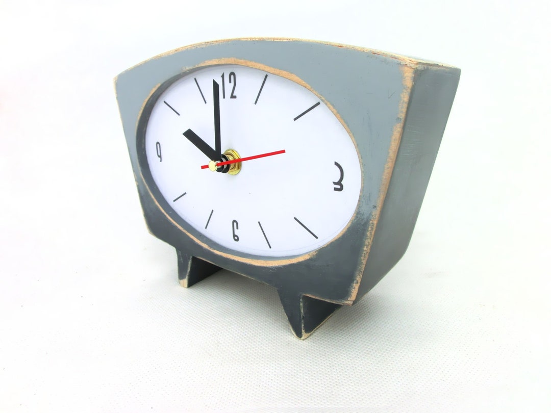 Gray Desk Clock, Grey Ombre Clock, Shaded Clock, Vintage 60s Style ...